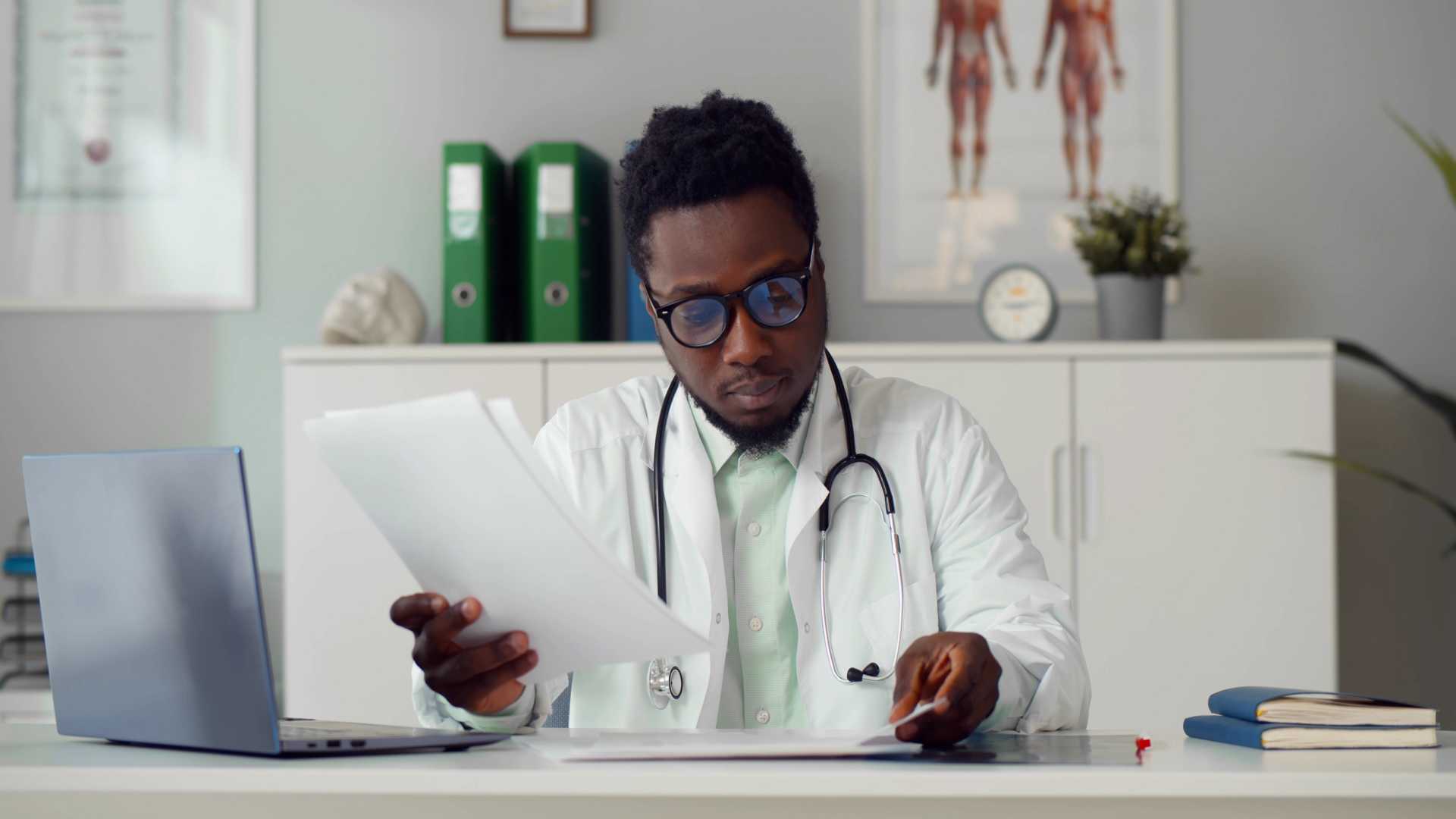 Revalida Inep 2023.2: Confira o edital da primeira etapa