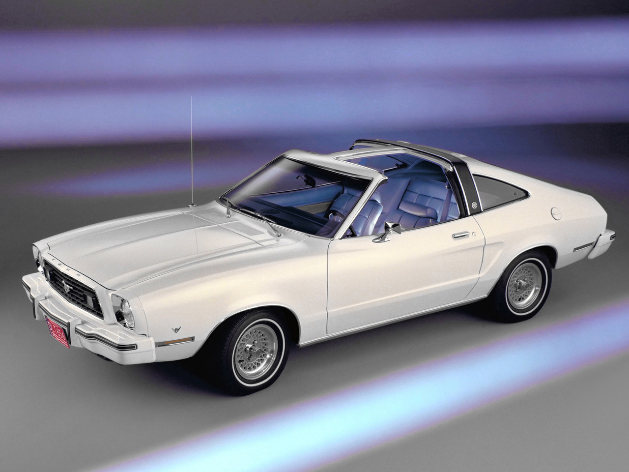 USA Car World