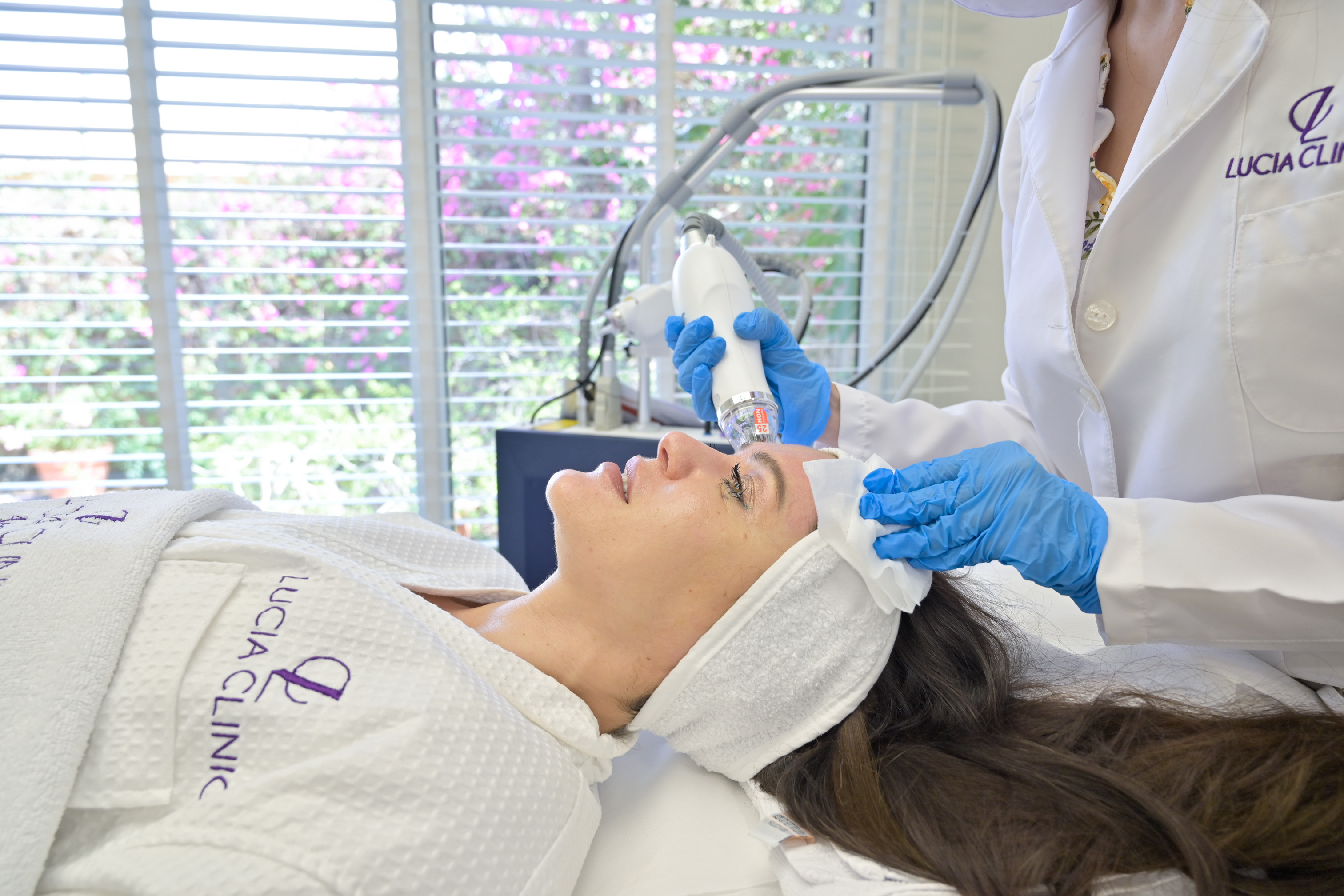 Secret Fractional RF Microneedling | Lucia Clinic