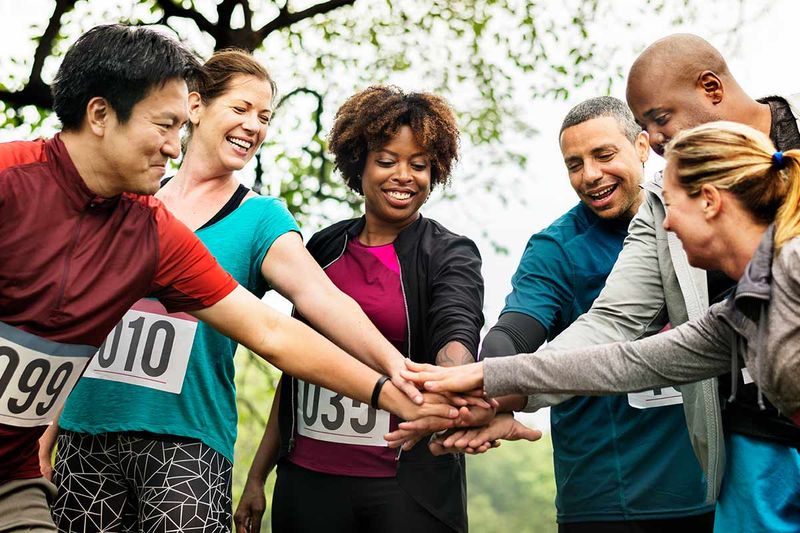 10 Simple Team Building Icebreakers to Lighten the Mood