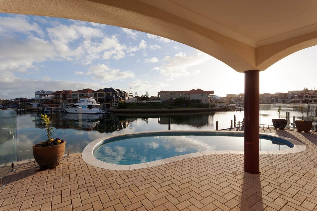 Concrete Pools Perth, WA | Concrete Pool Builders | Oasis Pools