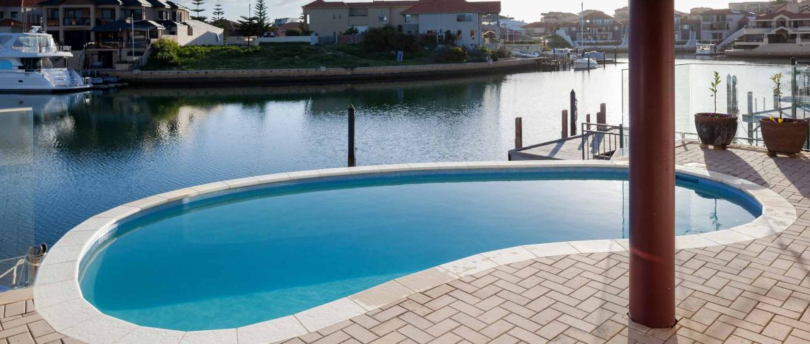 Port Bouvard, Wannanup Wa - Oasis Pools