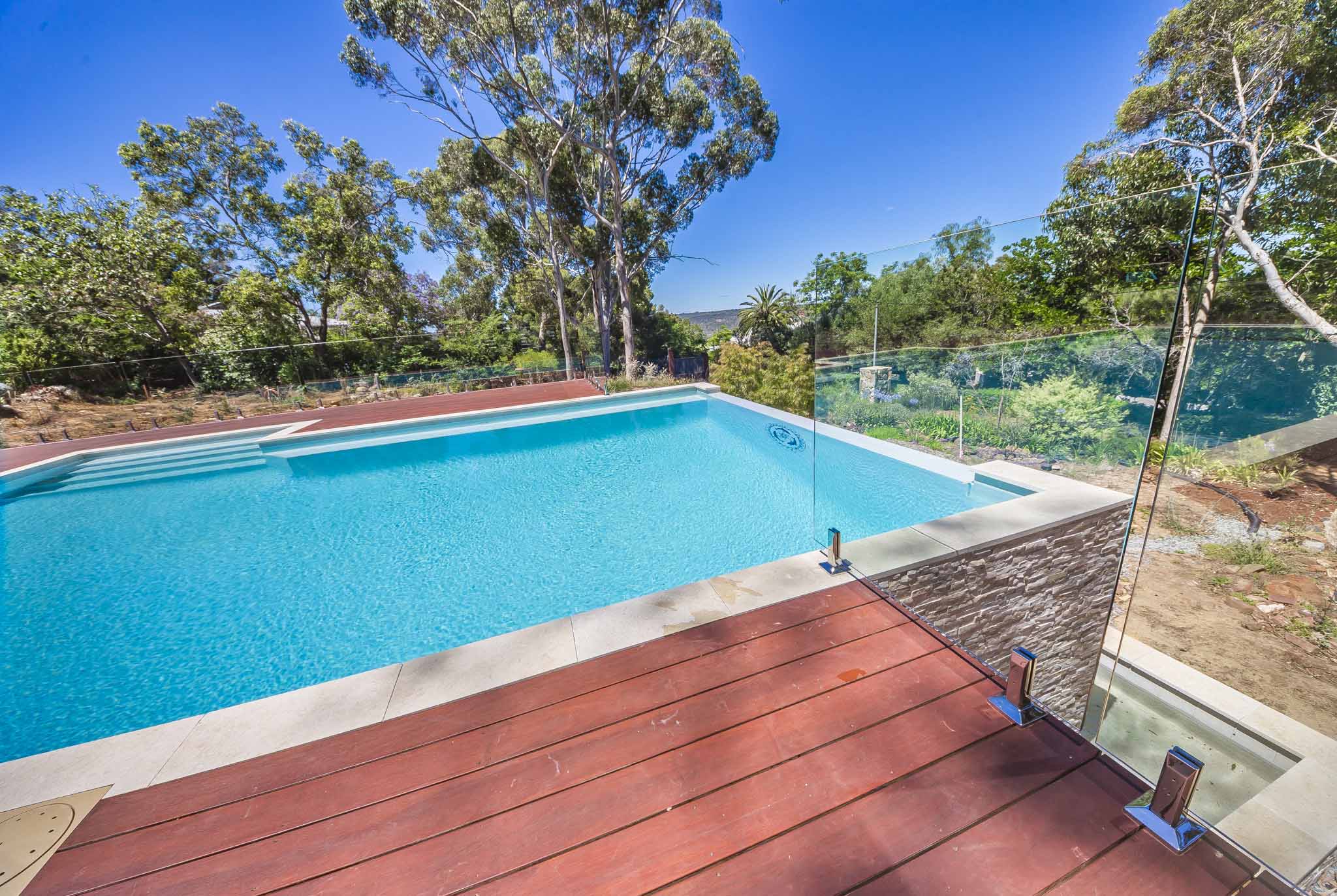 Paul and Penny Young at Darlington WA - Oasis Pools