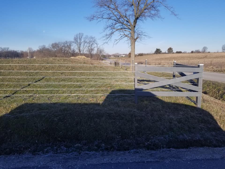 Farm Fence Contractor | ARK Fencing LLC