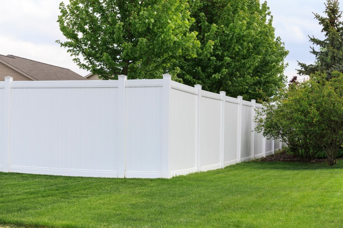 What Is Security Fencing And How Does It Make Your Home Safer? | ARK ...