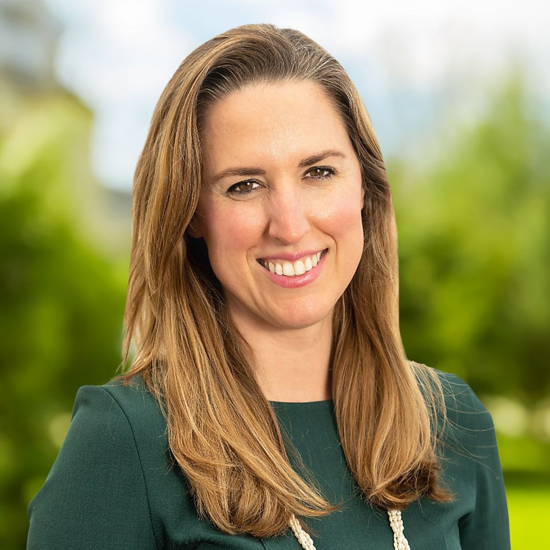 Business Headshots Handled | Virtual Headshots Platform for Teams