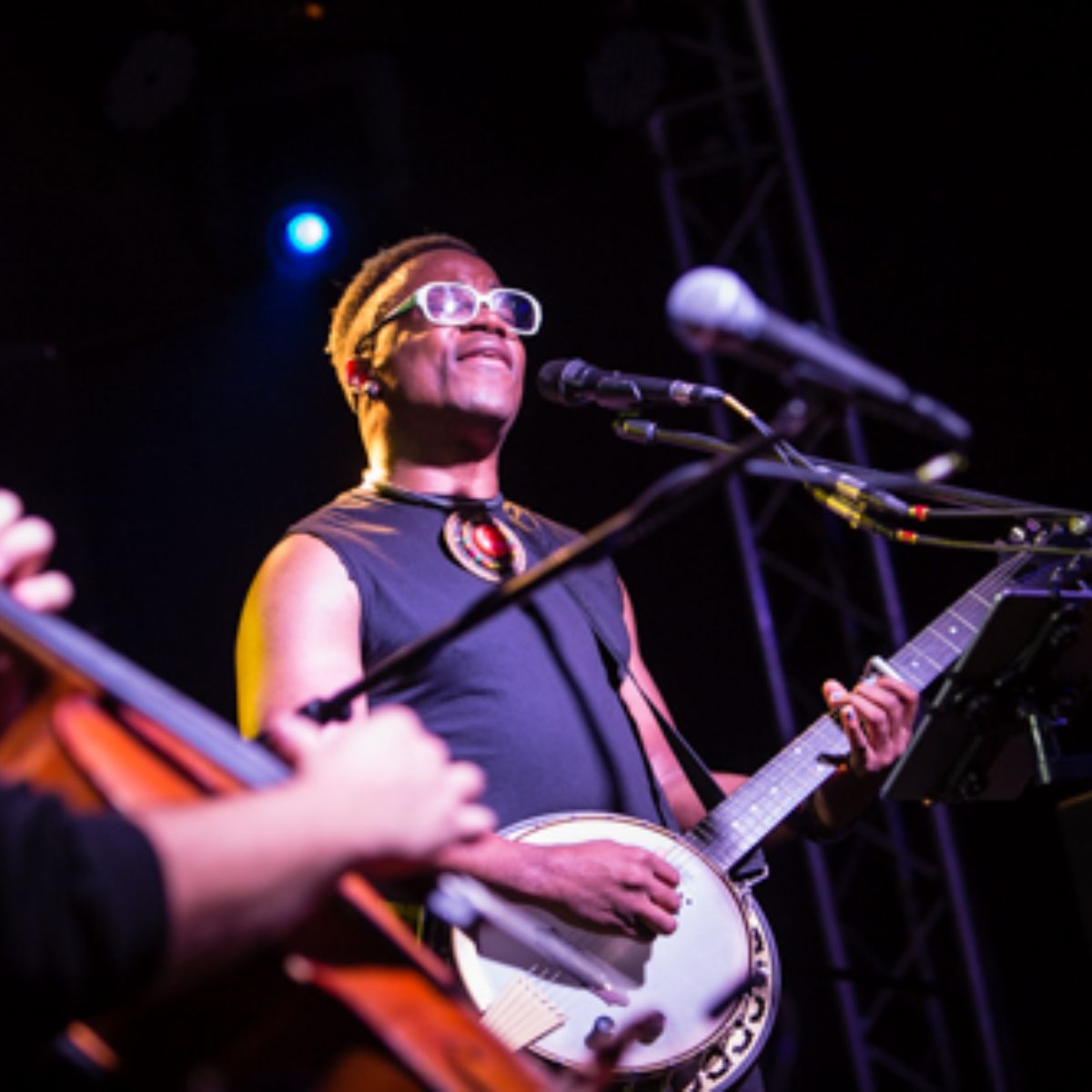 Blick Bassy - Concert Reviews | LiveRate