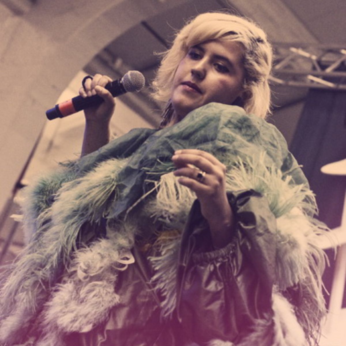 Coco O - Concert Reviews | LiveRate