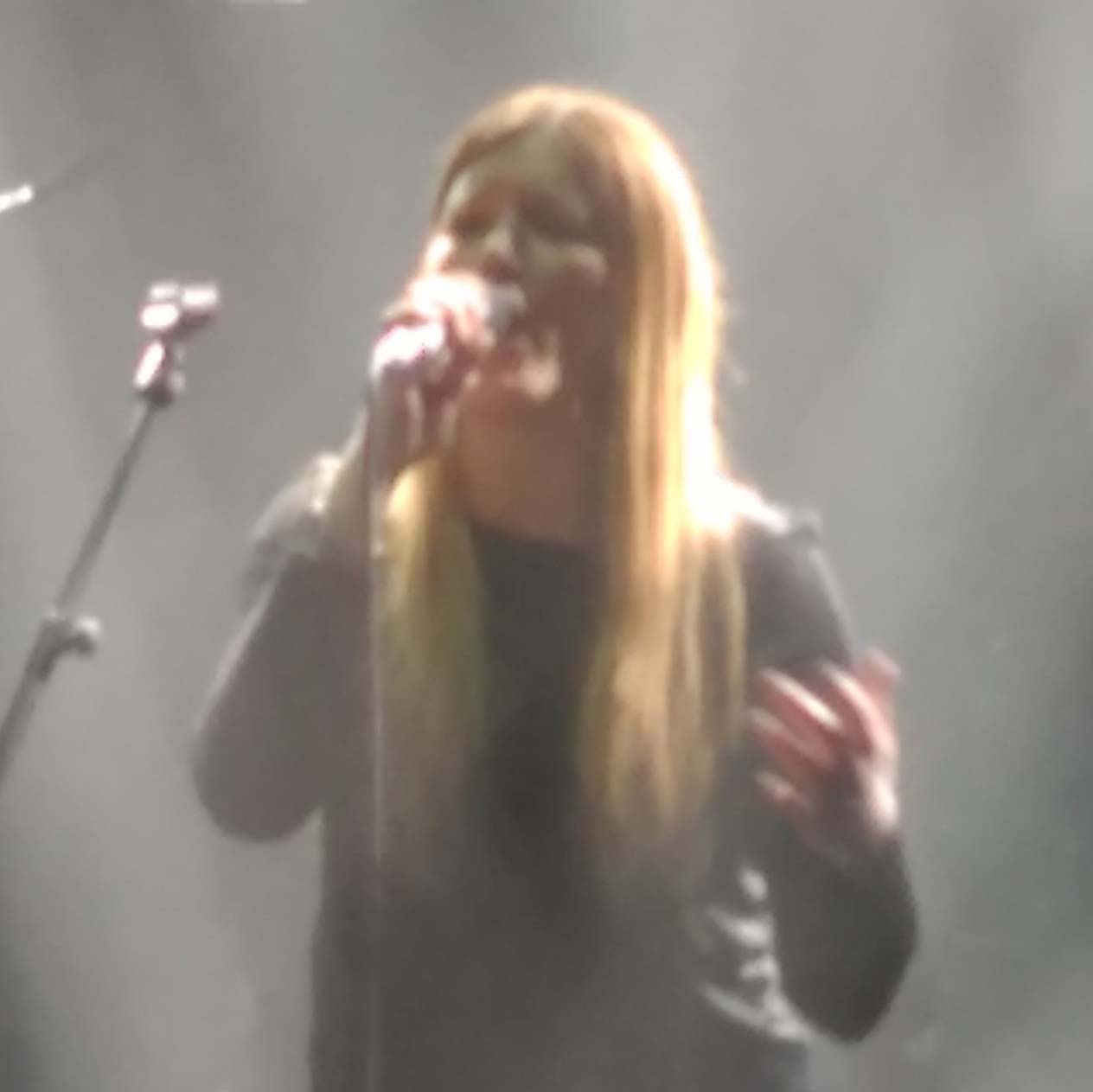 Jacqui Abbott - Concert Reviews | LiveRate