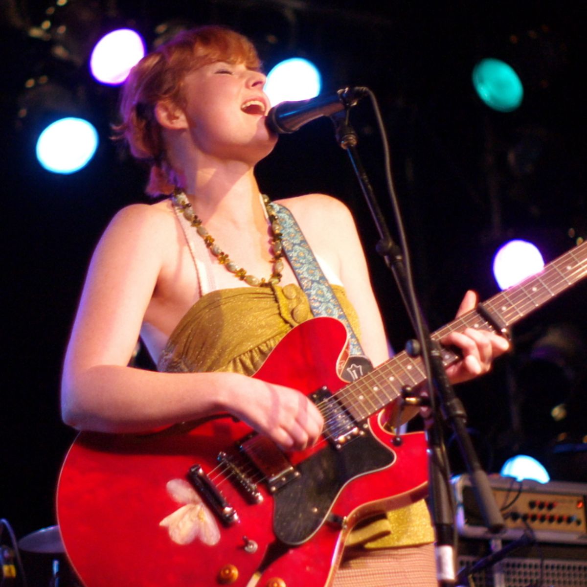 Jenn Grant - Concert Reviews | LiveRate