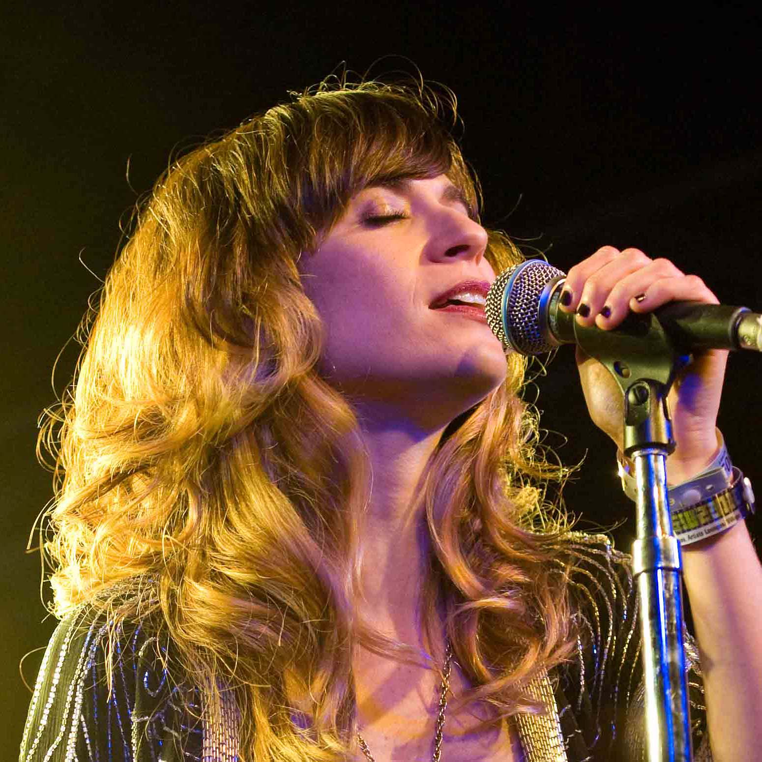 Nicole Atkins - Concert Reviews | LiveRate