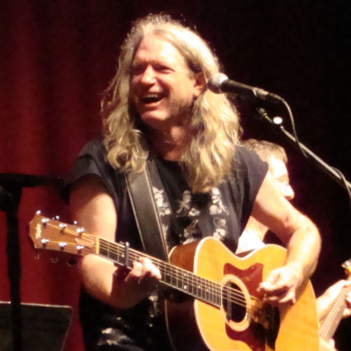 Sam Baker - Concert Reviews | LiveRate