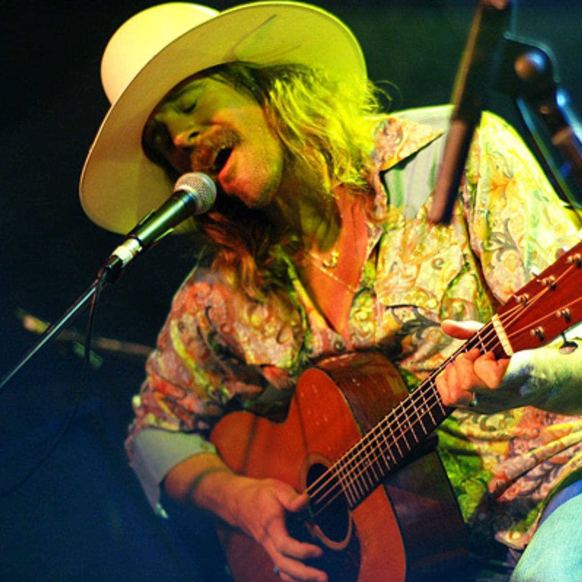 Donavon Frankenreiter - Concert Reviews | LiveRate