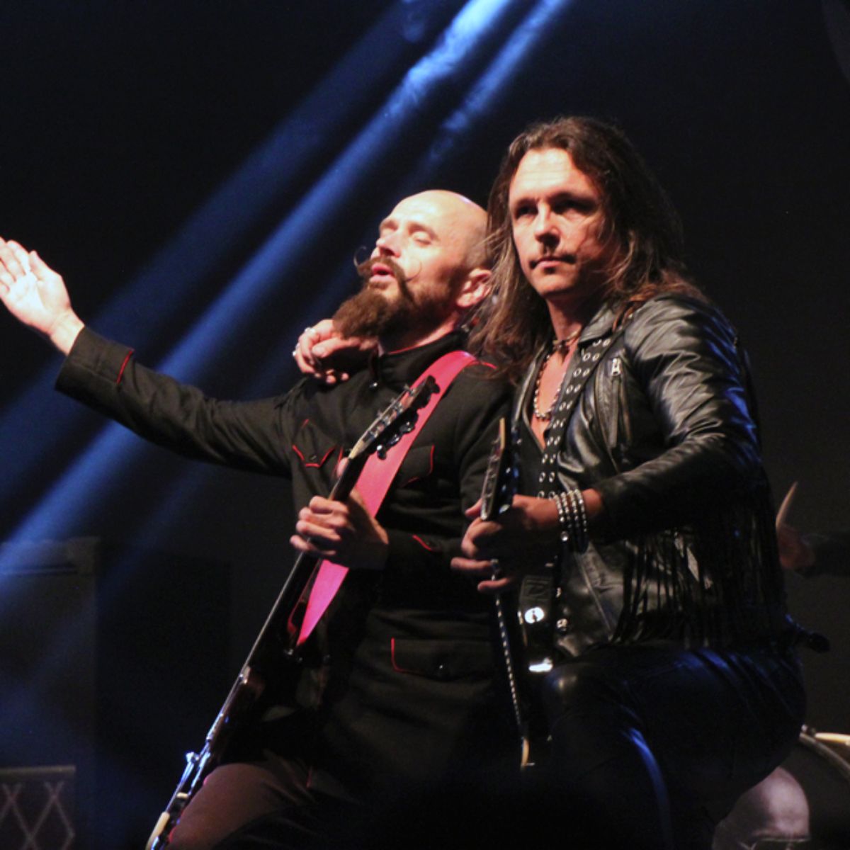 Electric Guitars - Concert Reviews | LiveRate