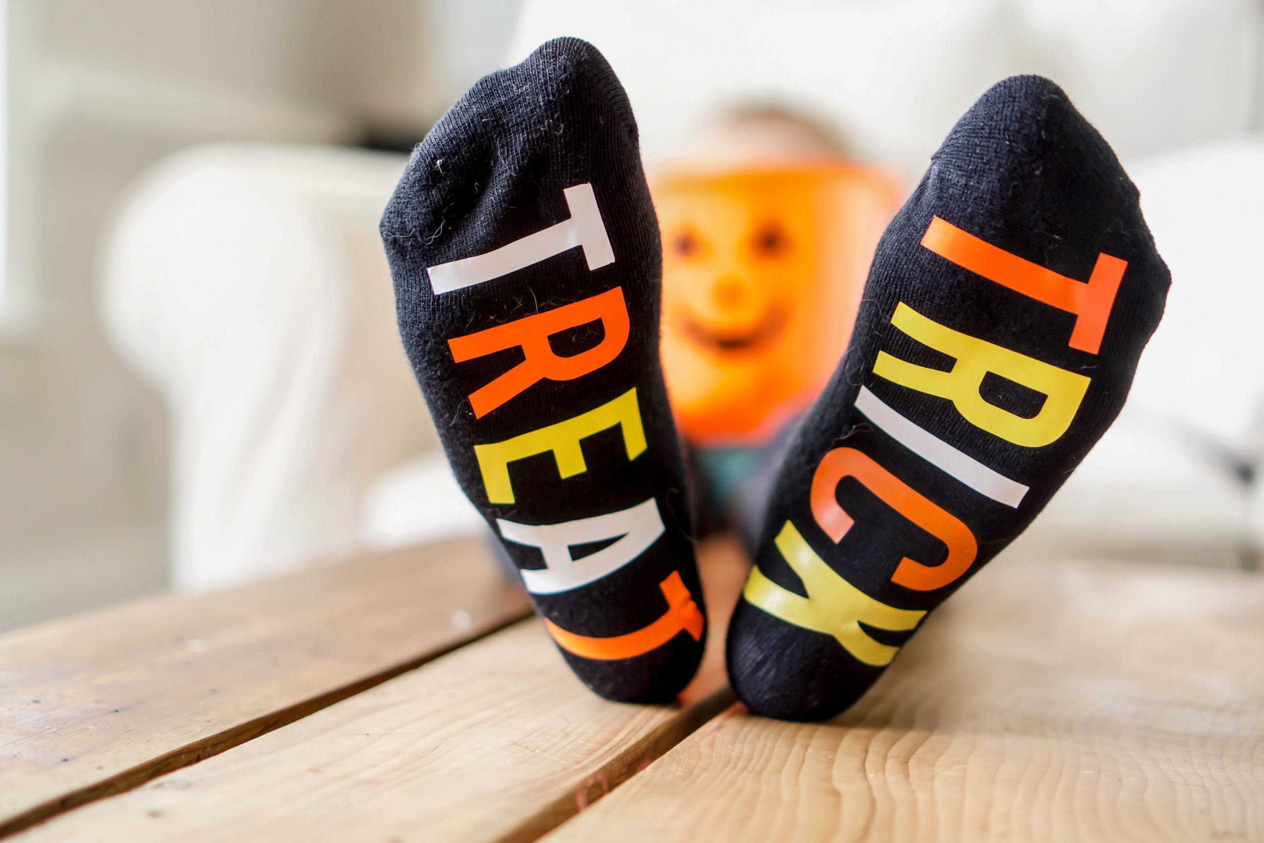 5 Ways to Put Your Logo on Socks