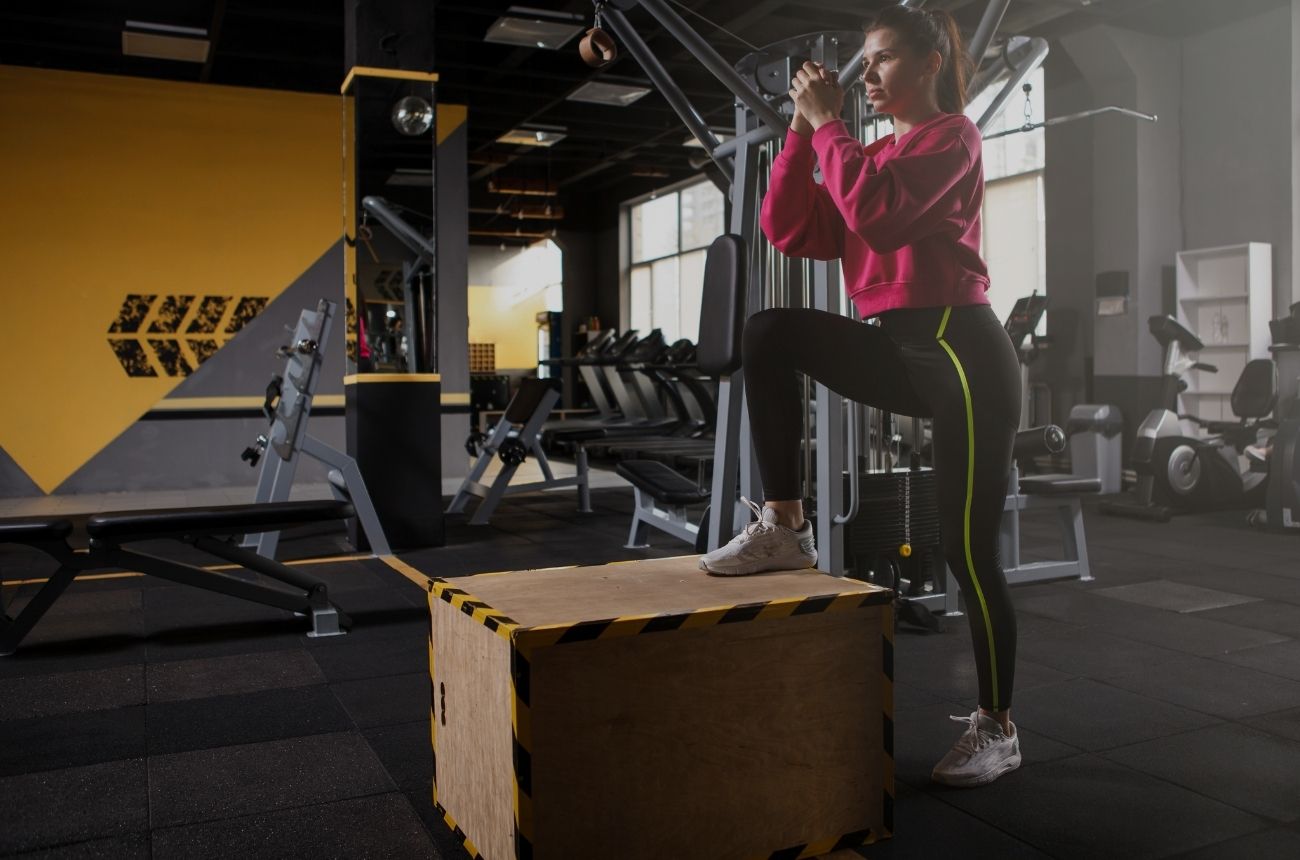 How to Do Step-ups: Benefits, Precaution & More - Blog.cult.fit