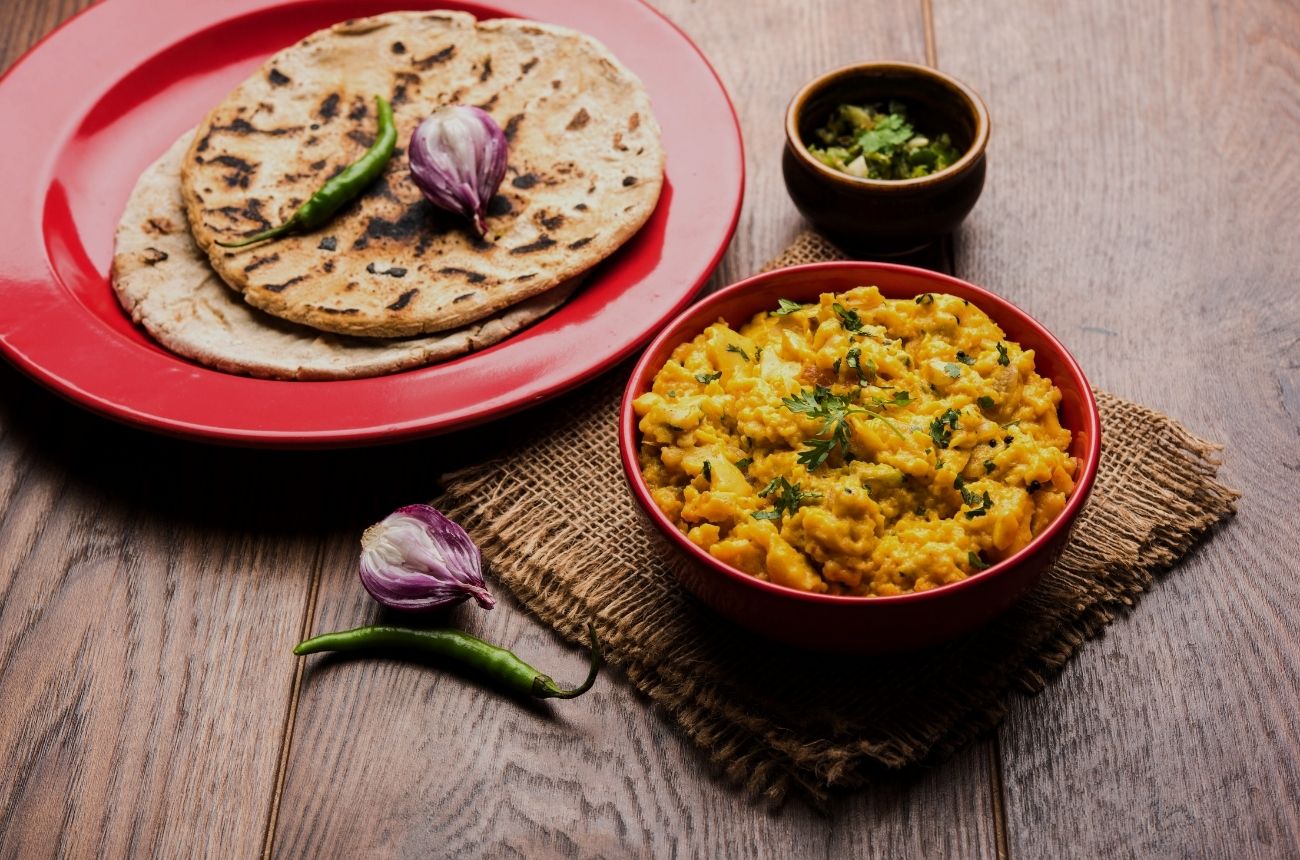 Jowar Recipe to Try at Home - Roti, Dosa, Khichdi and Idli | cult.fit