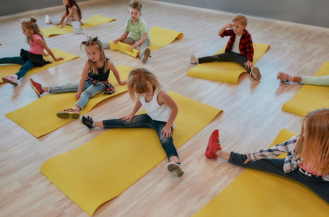 Exercise for Kids To Do at Home & Its Benefits | cult.fit