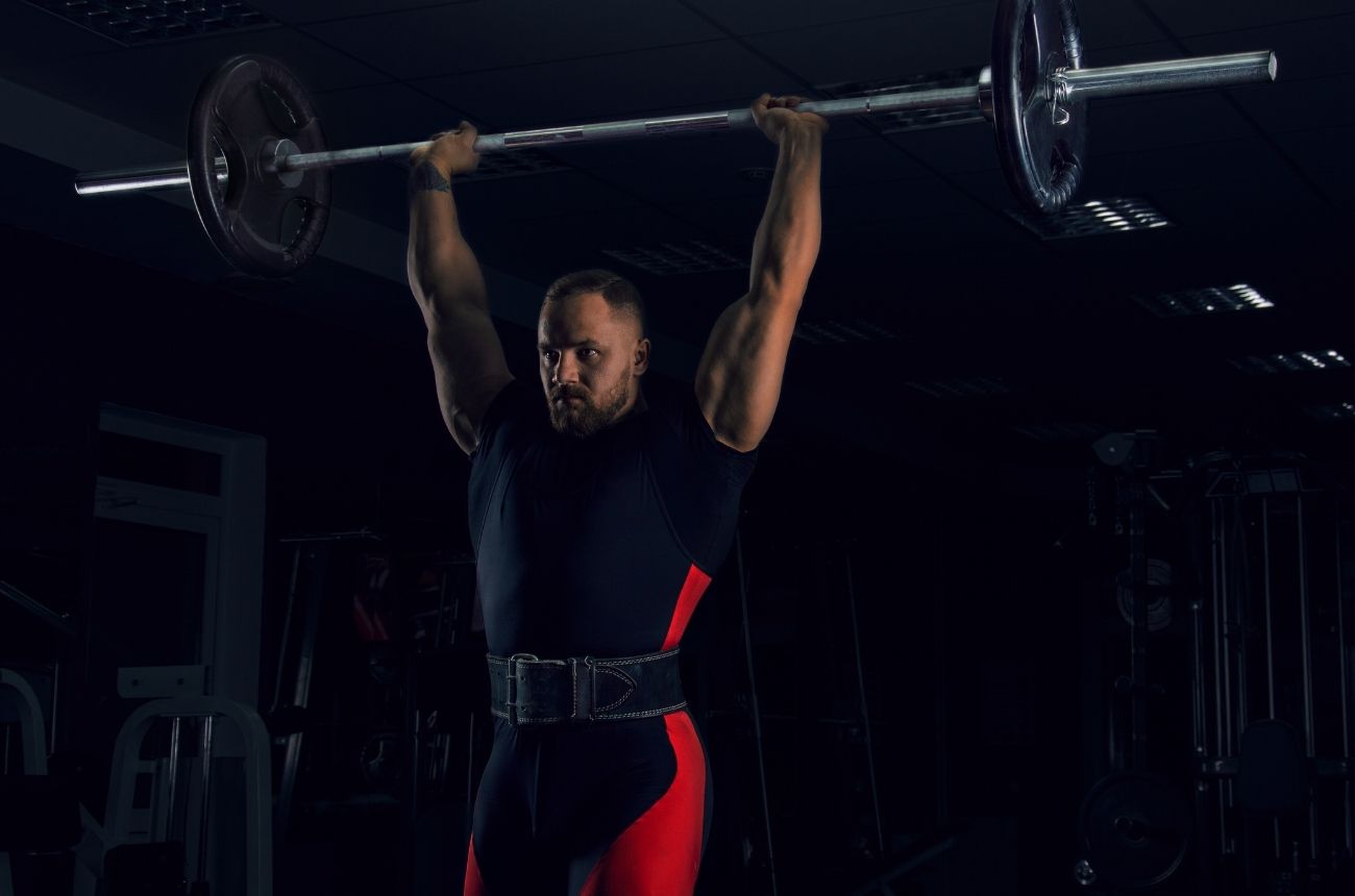 What Does a Millitary Press Do & How to Perfect It? - Blog.cult.fit