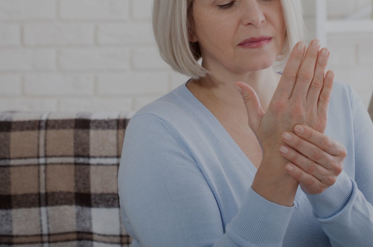 What Is Osteopenia: Its Symptoms and Causes | cult.fit