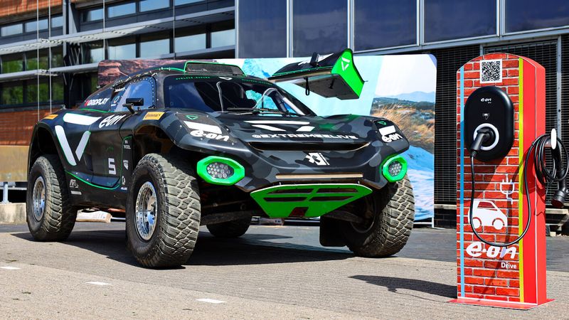 Veloce Esports & Racing - About Us