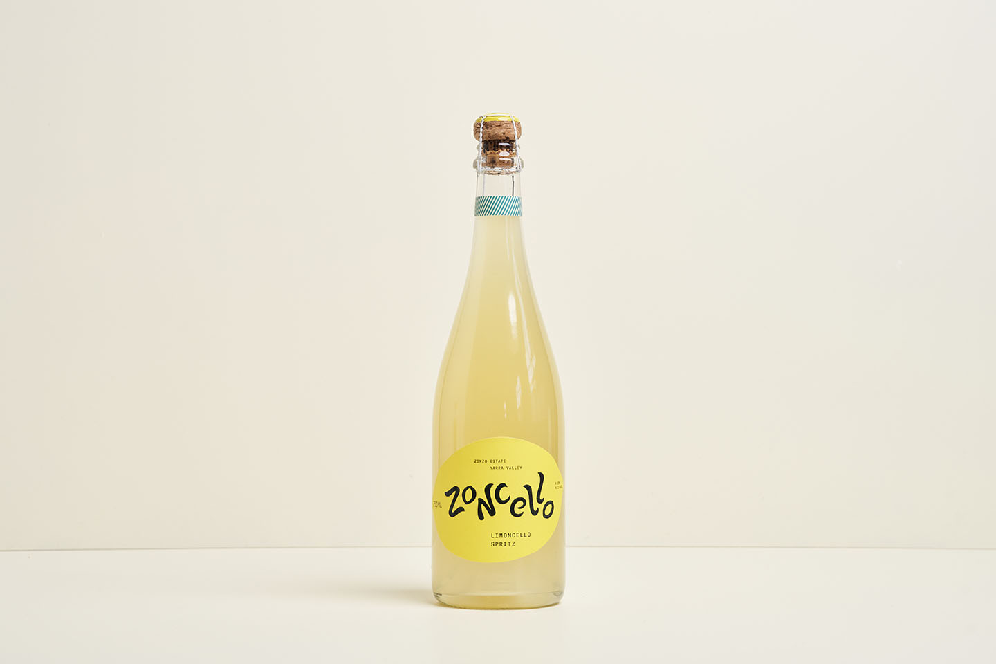 Limoncello Spritz: A Captivating Italian Lemon Cocktail - Zonzo