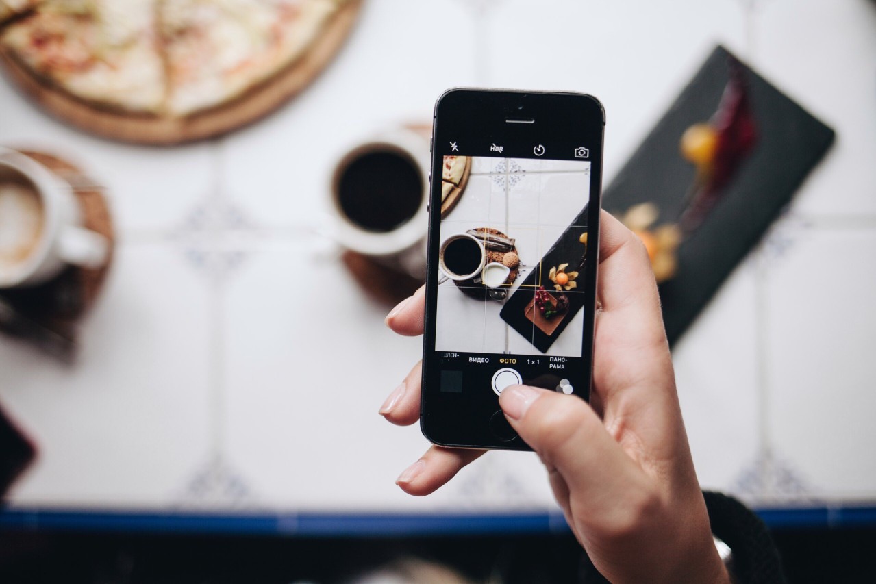 How to Start Dropshipping Food in 2023 - Complete Guide