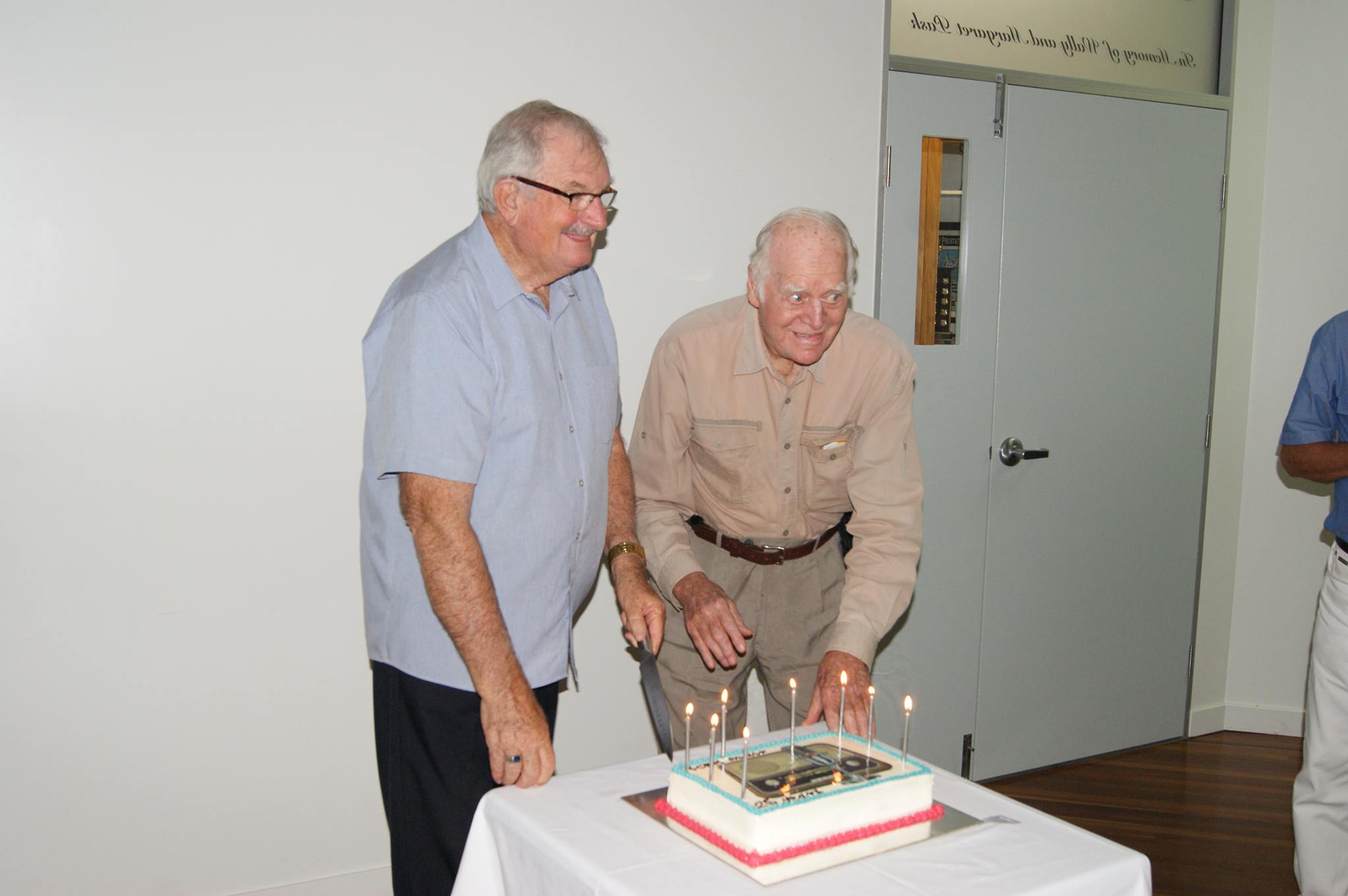 Community Radio Mackay Remembers John Pickup - Mackay Whitsunday LIfe