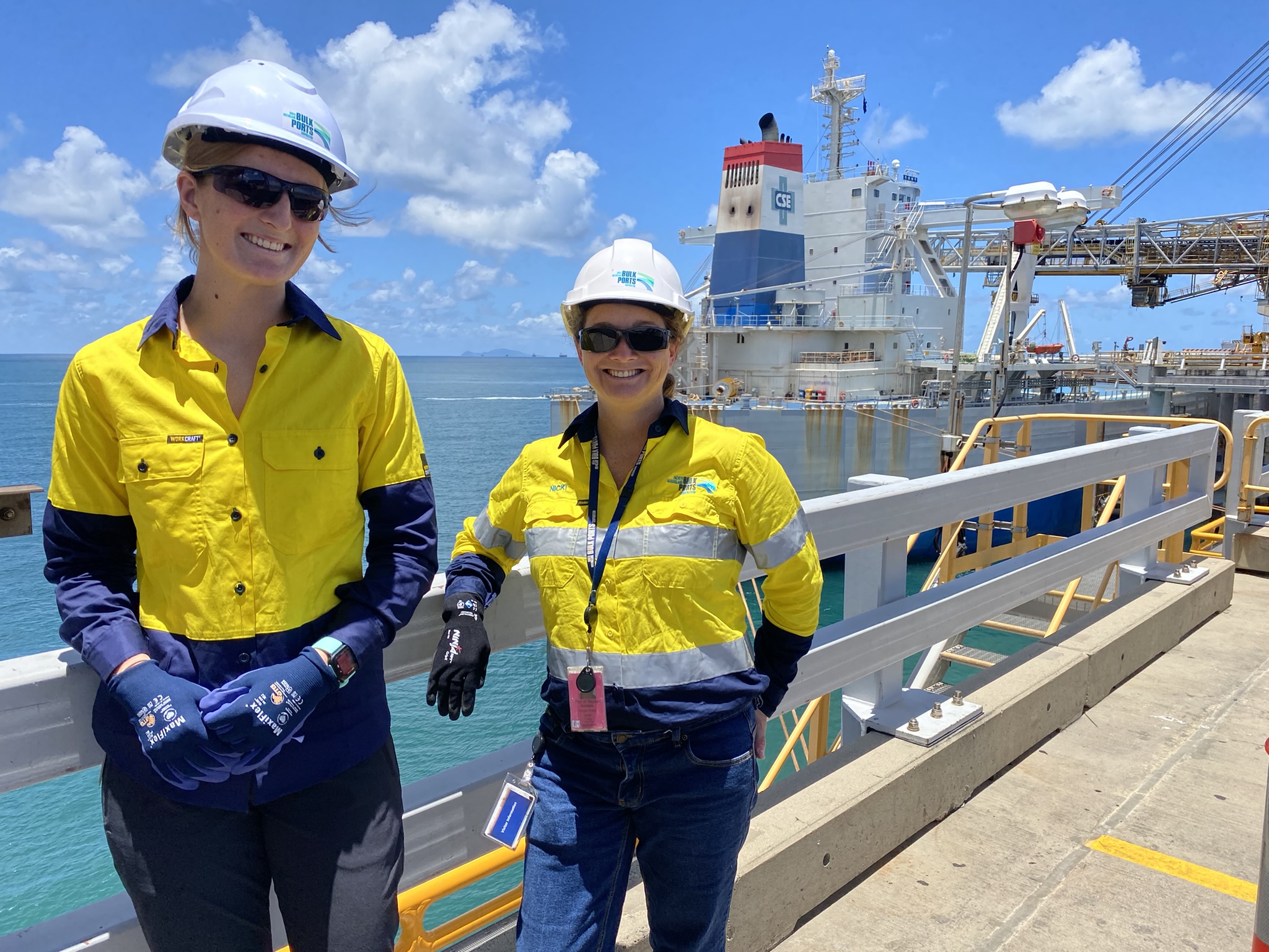 Marine Expert Inspires Next Generation - Mackay Whitsunday LIfe