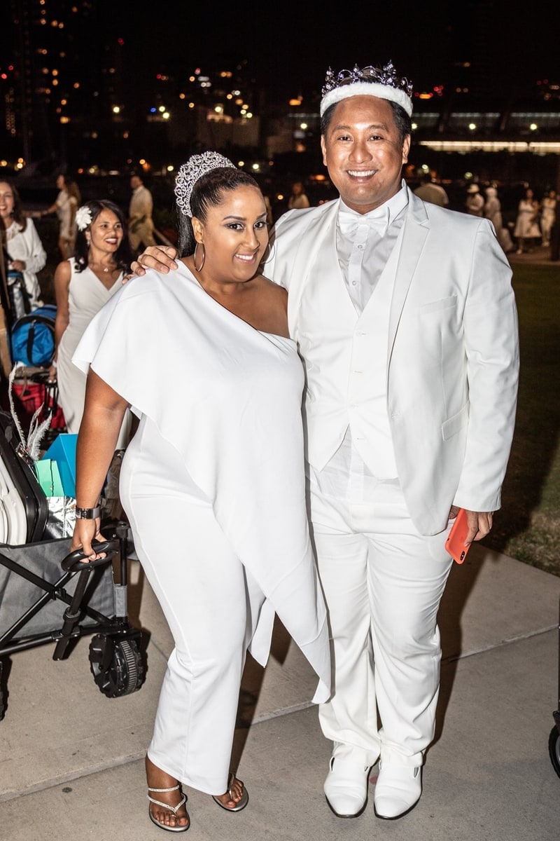 Best All-White Party Outfits for Guys