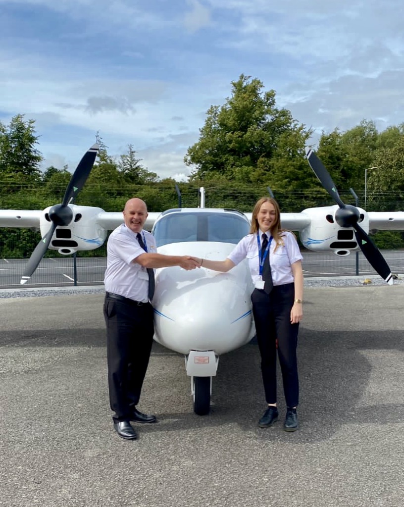 Congratulations to ATPL student Georgia on successfully passing her ...