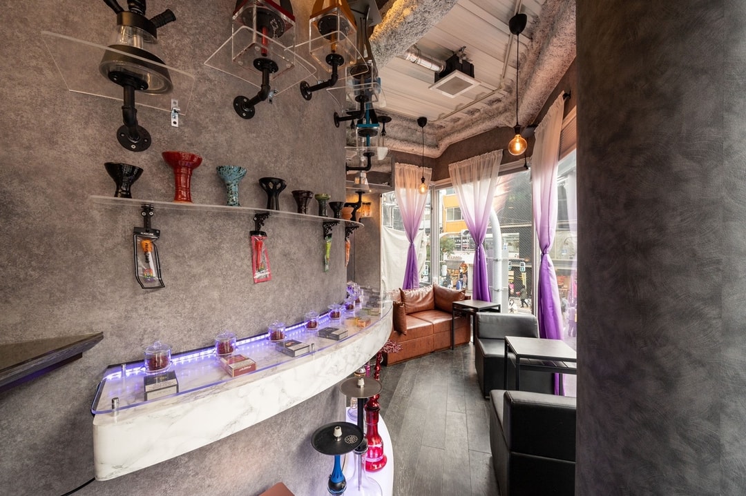 Dr.shisha By L&L（ドクターシーシャ バイ エルアンドエル） 大阪地下鉄御堂筋線心斎橋駅から徒歩5分。アメリカ村の三角公園の ...