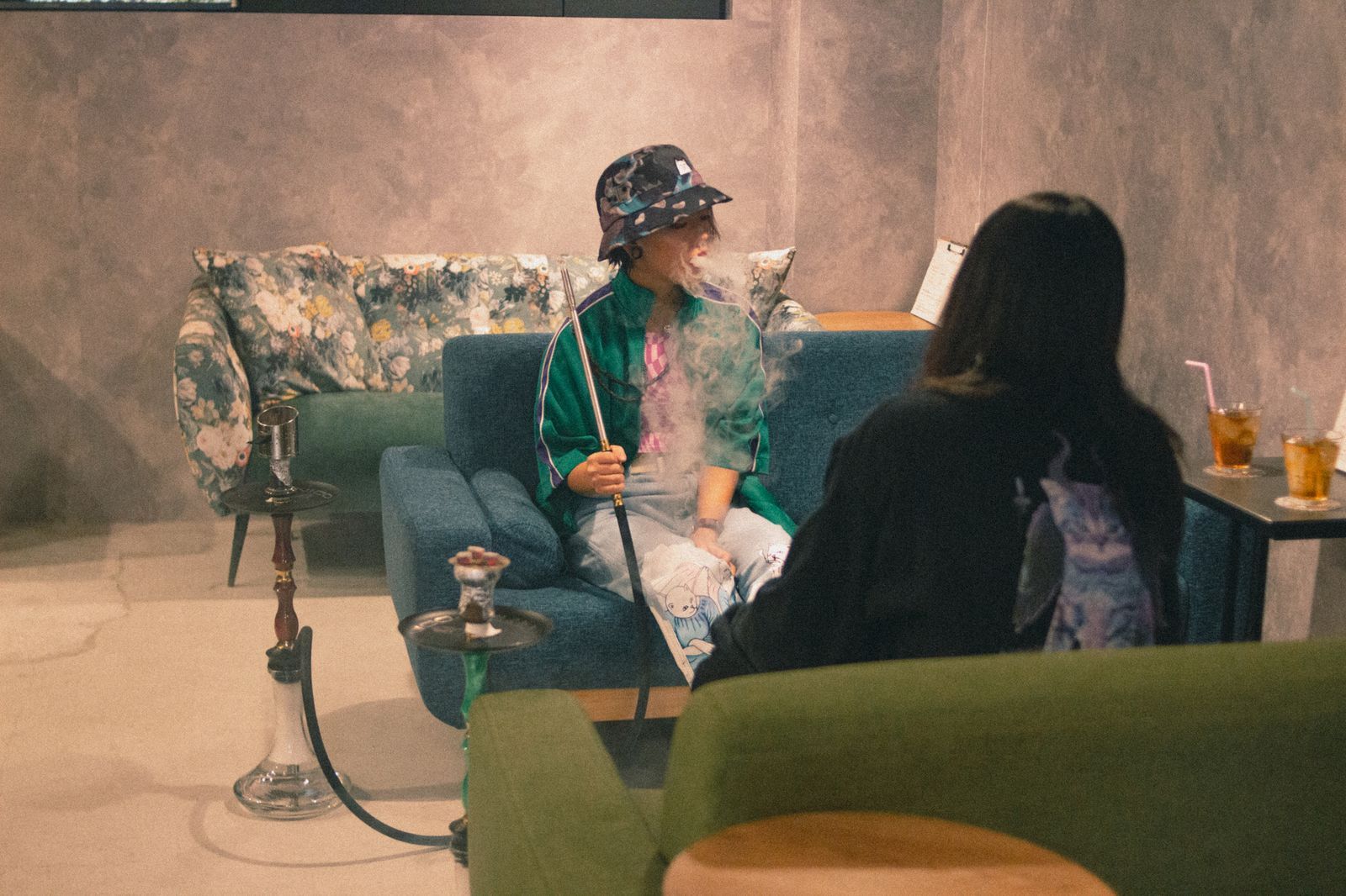 ALMASTI(アルマスティ) 大塚店（アルマスティ オオツカテン） JR大塚駅徒歩2分 黄色い建物の地下一階です。 ｜シーシャ（水たばこ ...