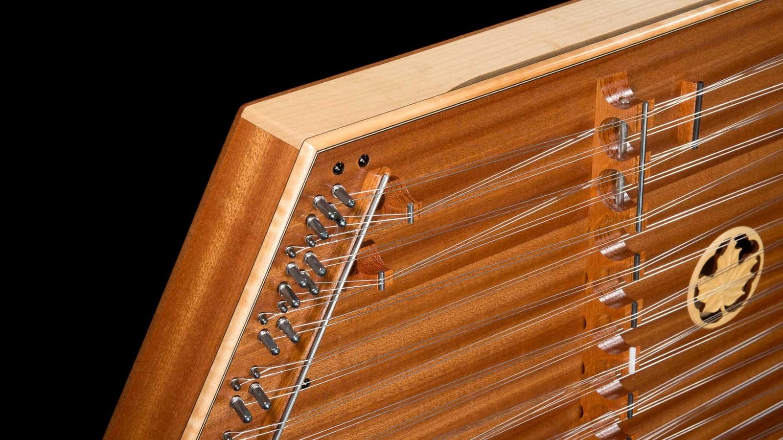 D300 Hammered Dulcimer | Dusty Strings