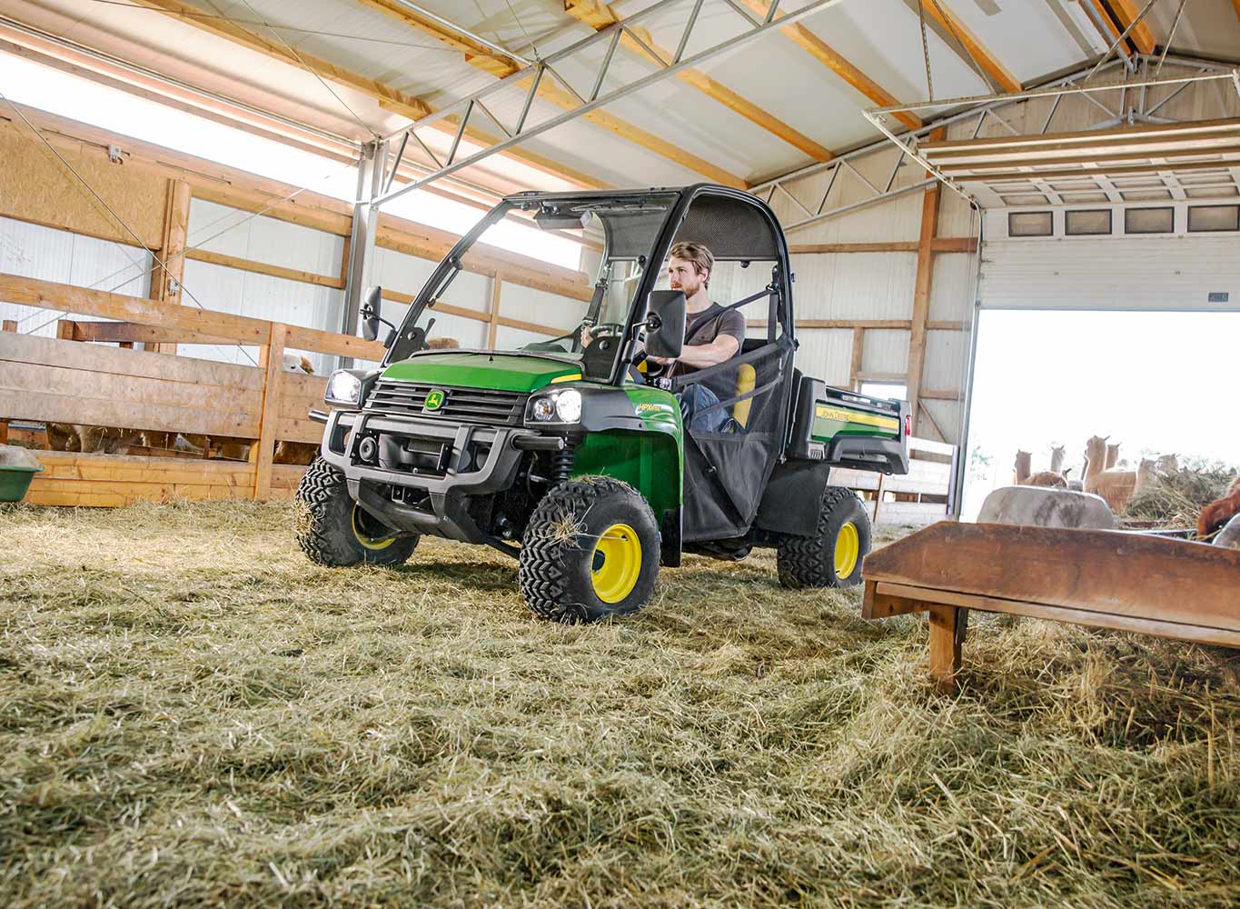 HPX815E Gator Utility Vehicle