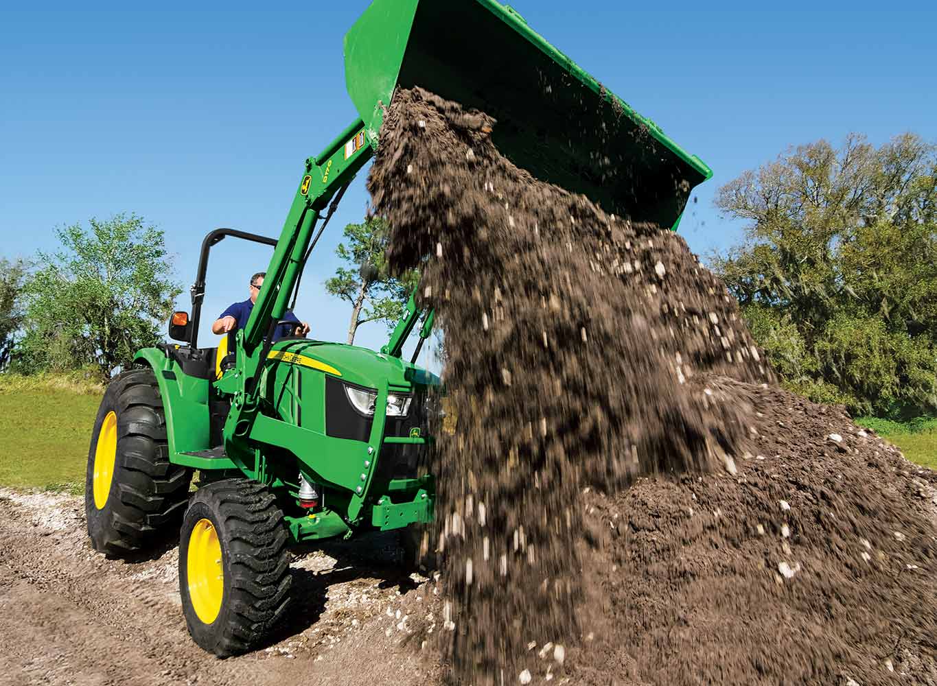 4052M Heavy Duty Compact Tractor