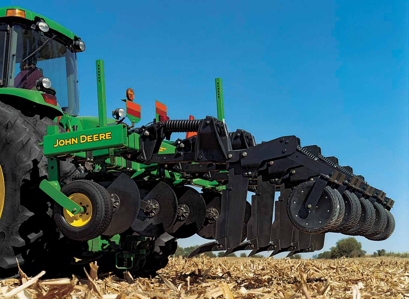 2100 Minimum Till Ripper