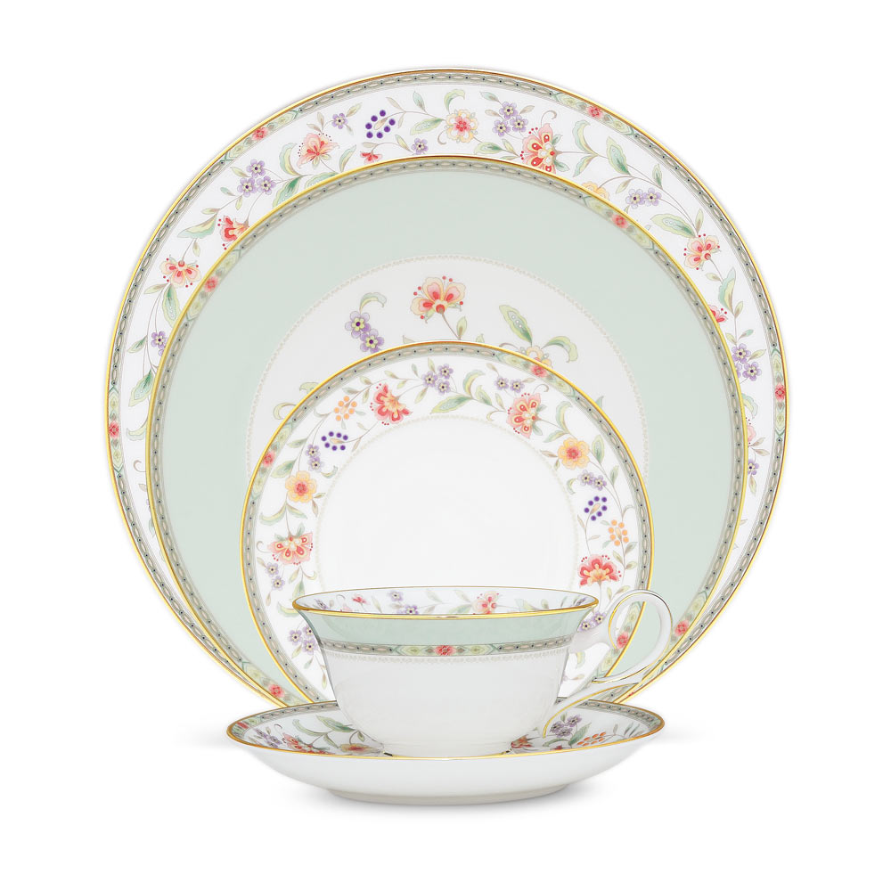 Crestwood Platinum - Noritake India Official