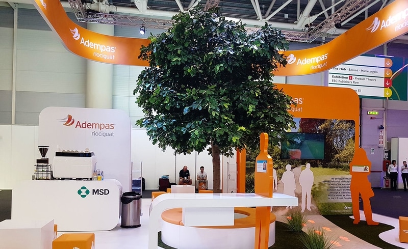 Bespoke Artificial Oak Trees - Design Example