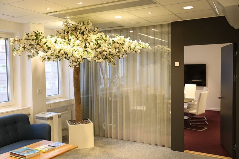 Bespoke Artificial Corner and Leaning Trees - Design Example