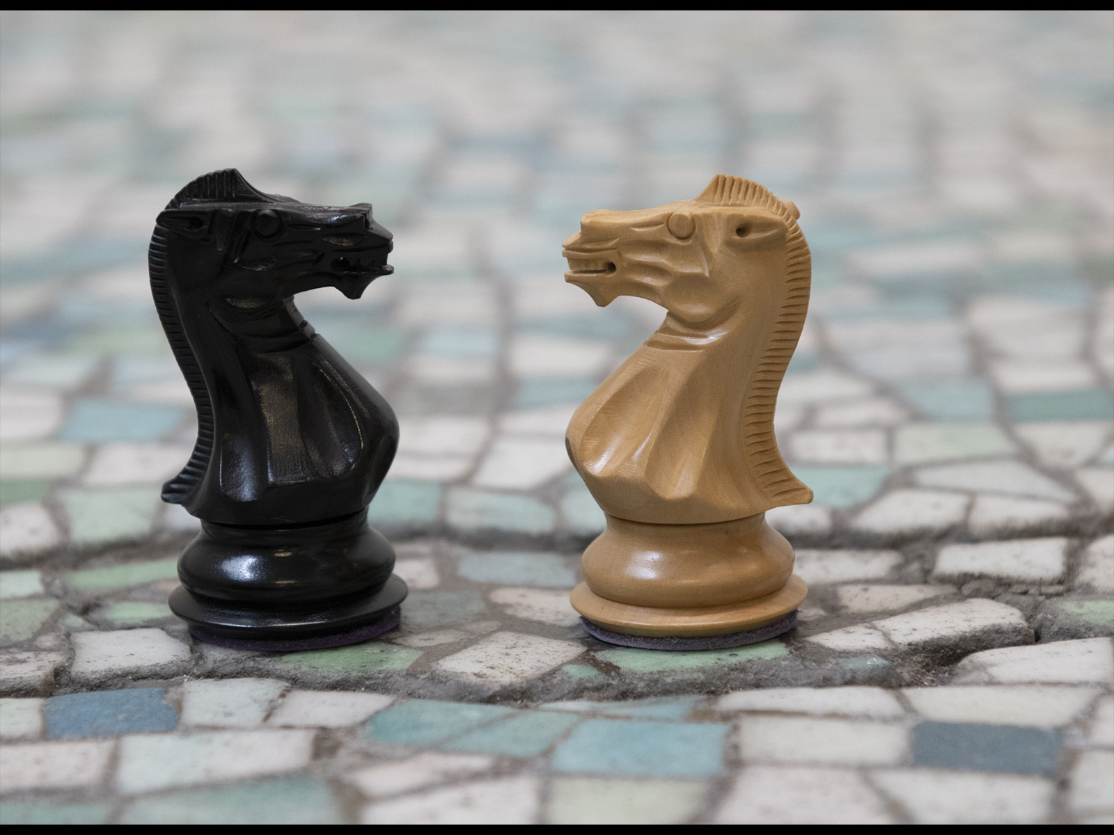 Purling - Luxury Games