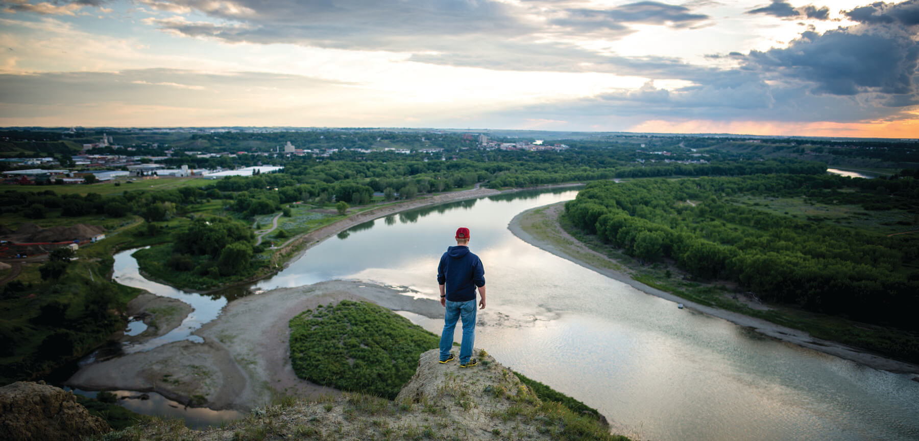 How Medicine Hat Got Its Name | Tourism Medicine Hat