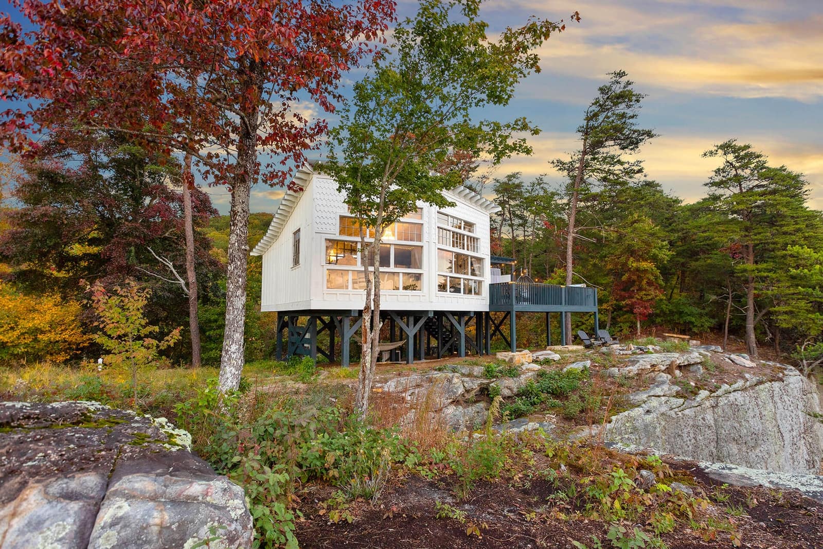 Honeymoon Treehouse - Bolt Farm Treehouse