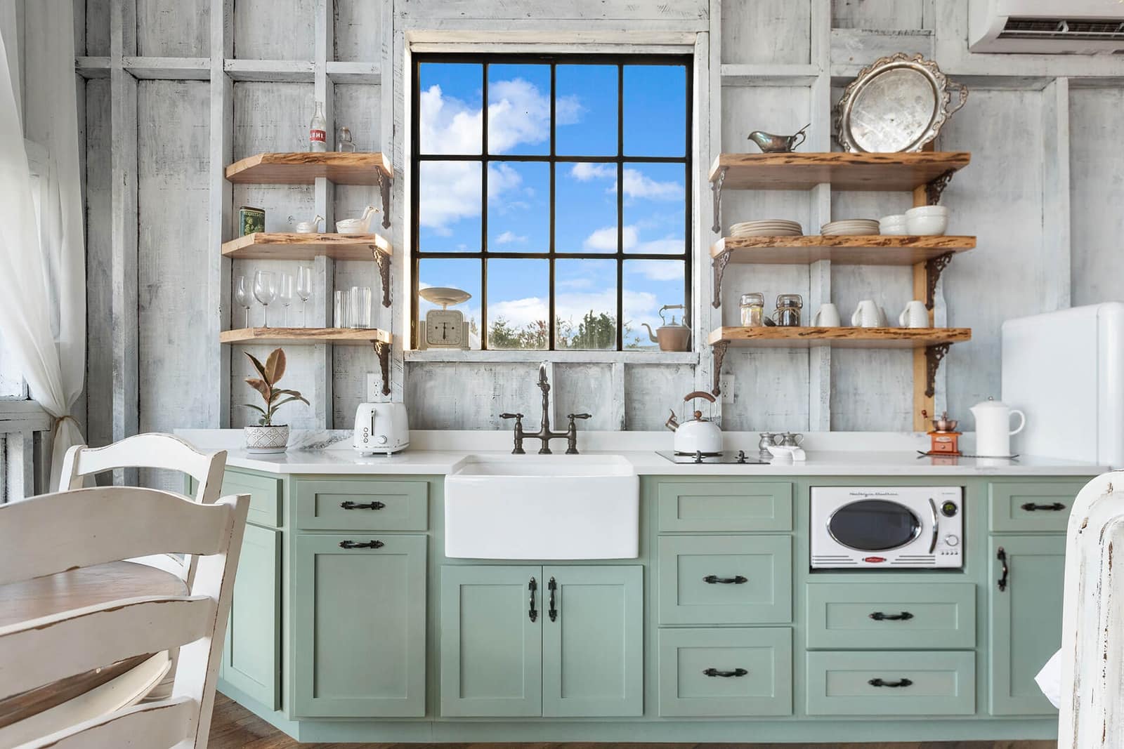 Honeymoon Treehouse - Bolt Farm Treehouse