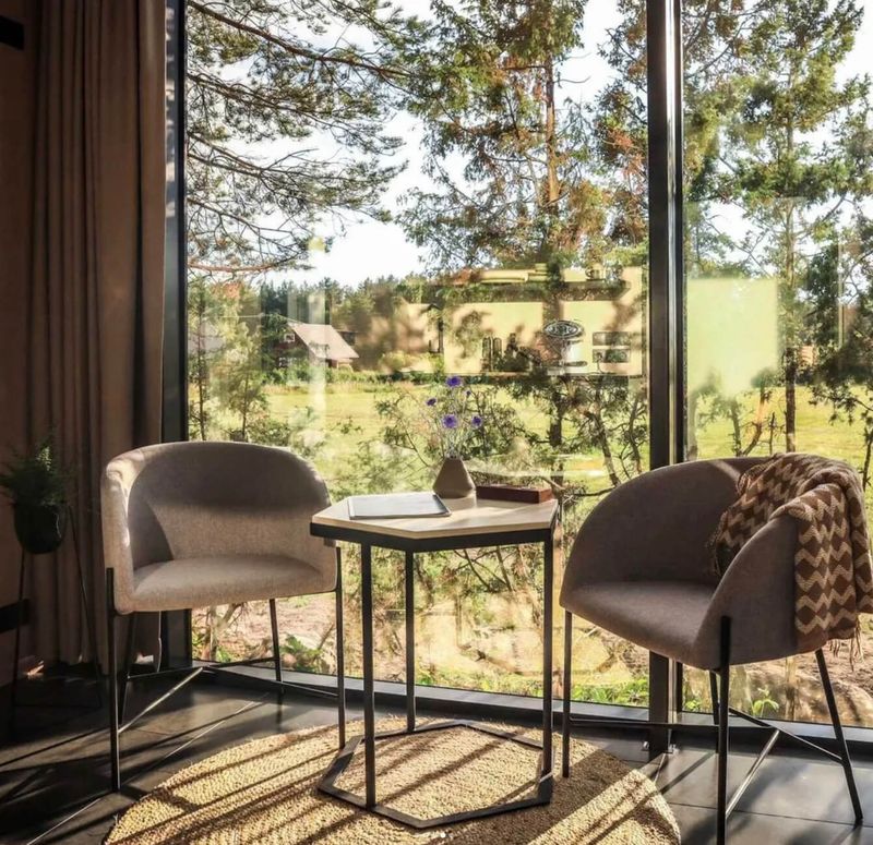 Mirror Cabin - Bolt Farm Treehouse