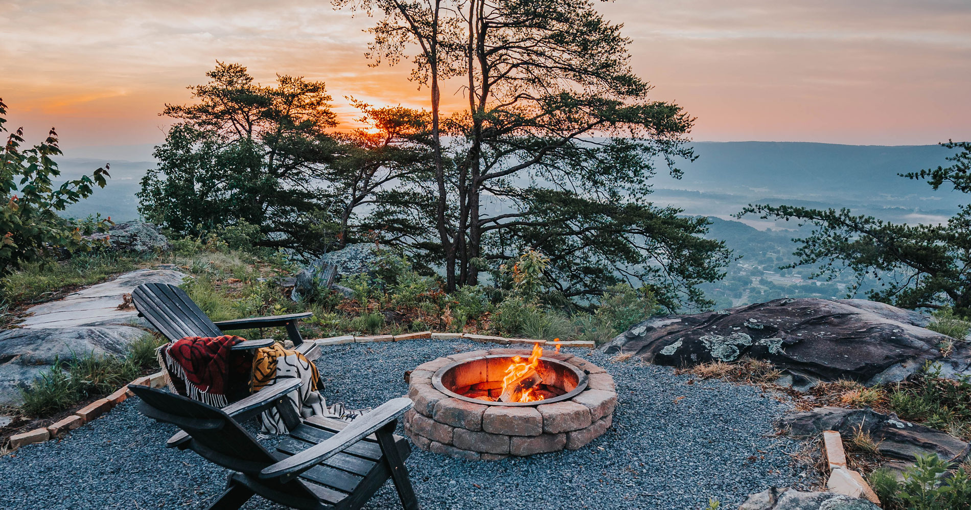 Bolt Farm Treehouse | 5-Star Mountaintop Wellness Resort