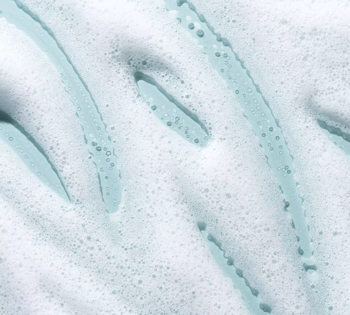 Top 5 Shampoos For Dry and Frizzy Hair - Tira