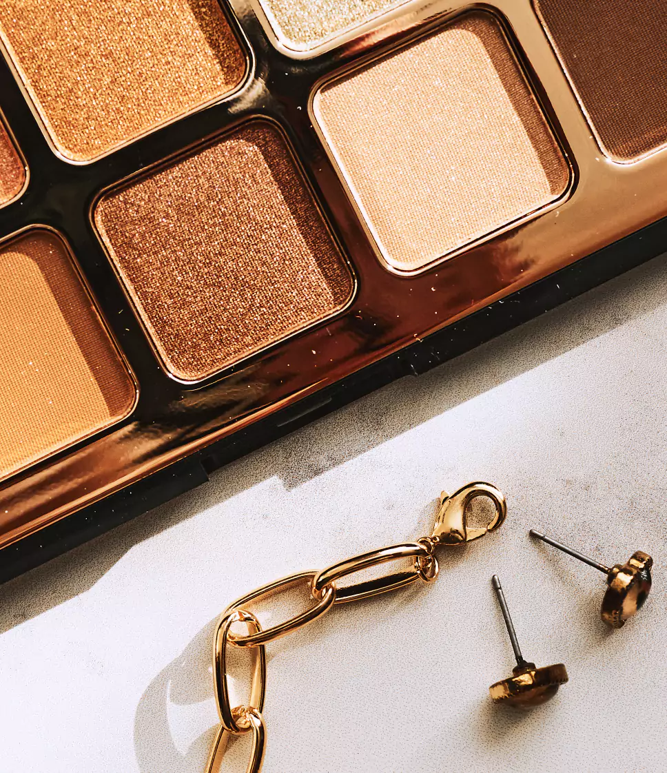 A simple makeup look for a Pooja function