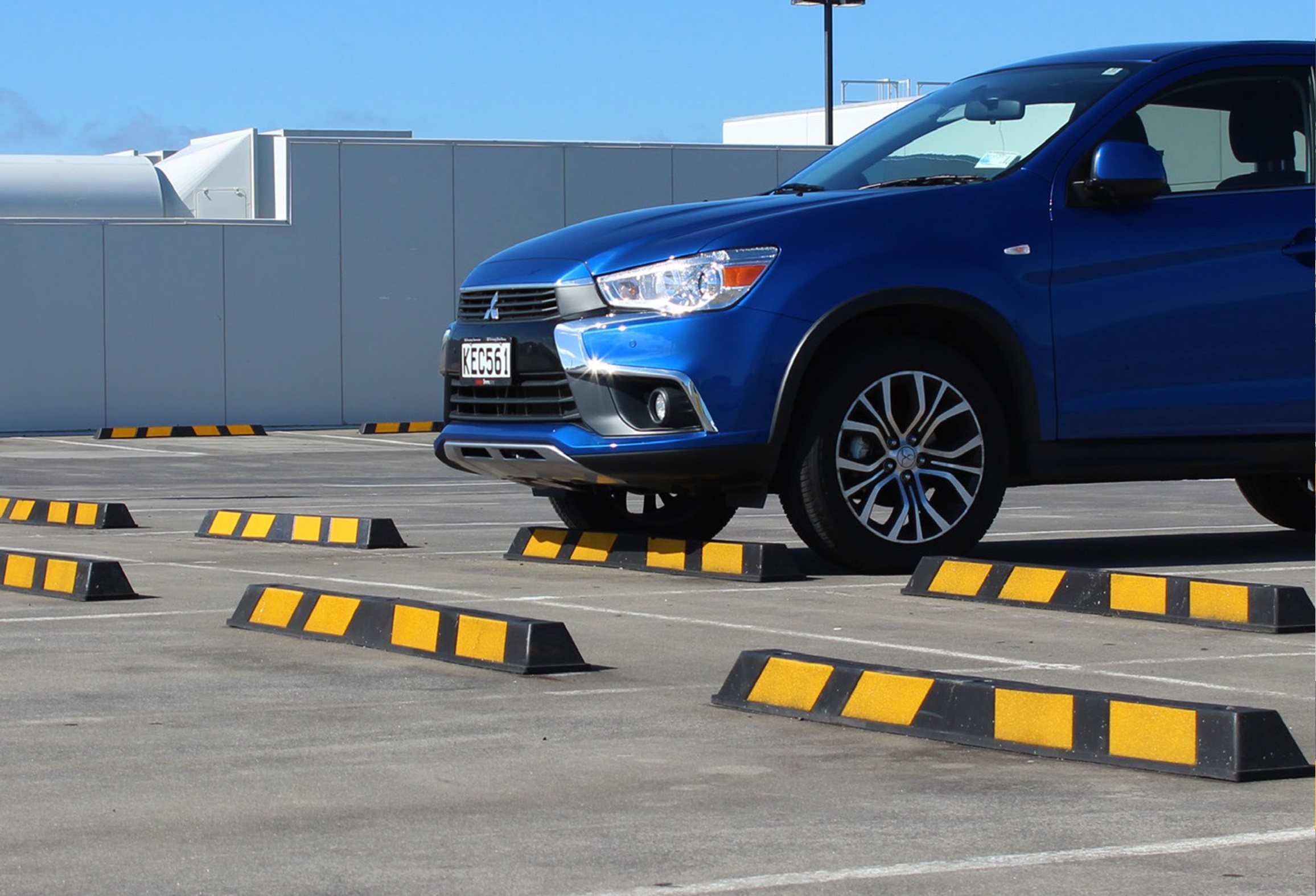 Pro Wheel Stops | Heavy Duty Wheel Stops - 1830mm – Northpac Australia