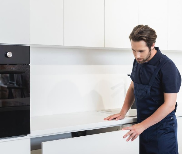 What's The Difference Between A Cupboard And A Cabinet? | Fine Design ...